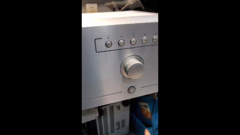 一台国产柯颂HFIF功放开机闪灯继电器不吸合故障维修案例分享,科技,机械,好看视频