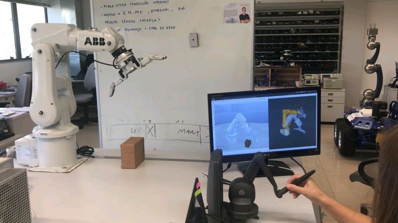 通过Geomagic Touch X力反馈设备来获取机器人的操作路线,科技,人工智能,好看视频